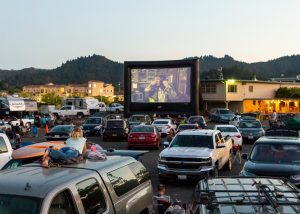 How to Throw a Drive-in Event in 10 Easy Steps | FunFlicks®