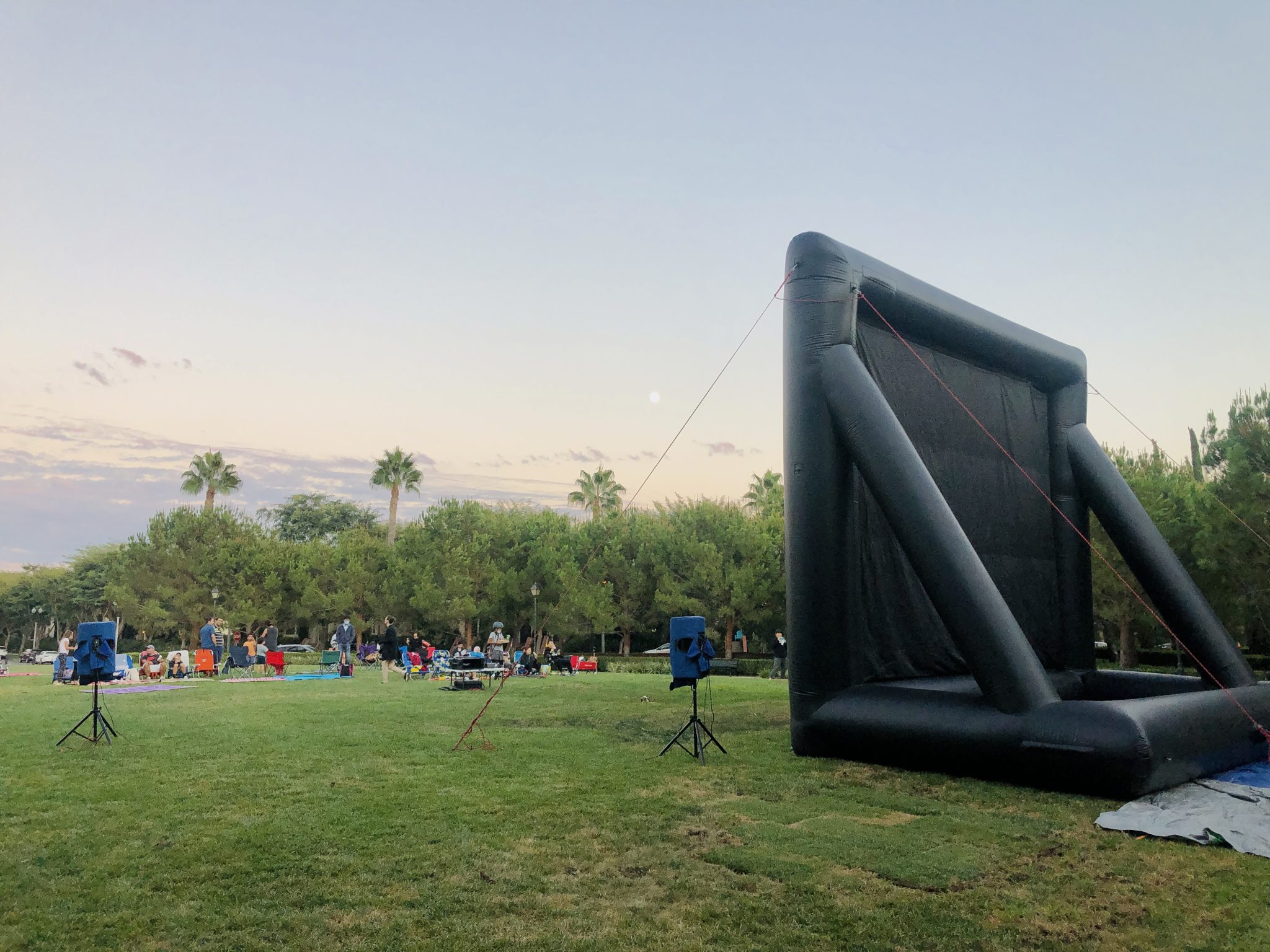 Rent Movie Screens for Parks & Outdoor Events | FunFlicks